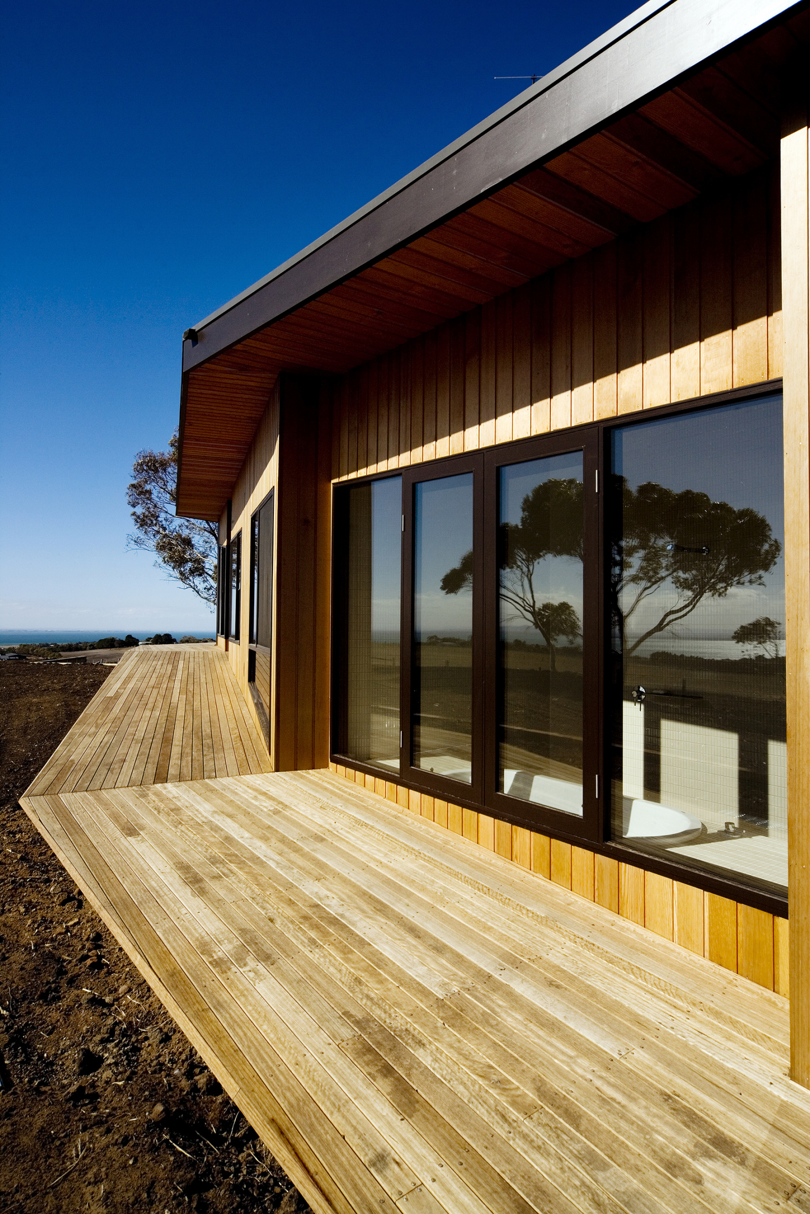 Contour House - BKK Architects